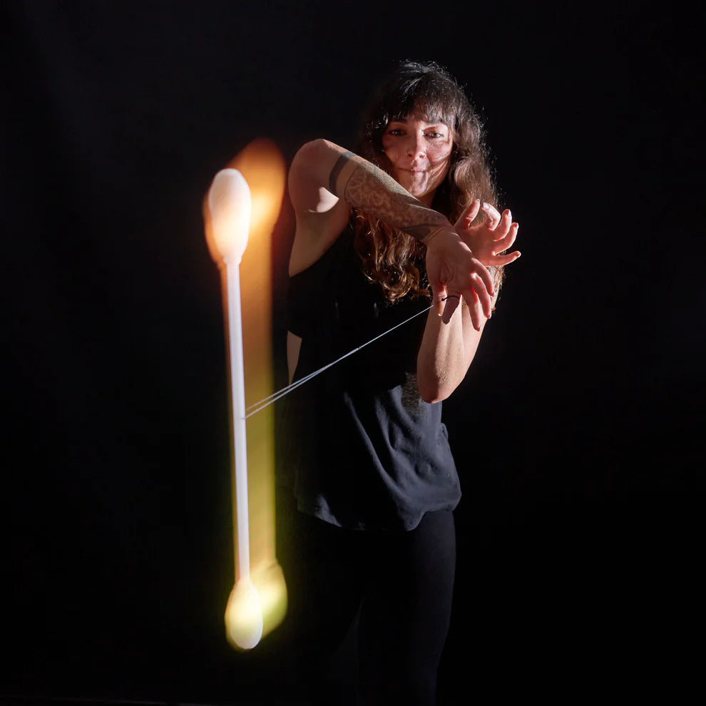 Lumi Pro LED LeviWand – Jugglerstore